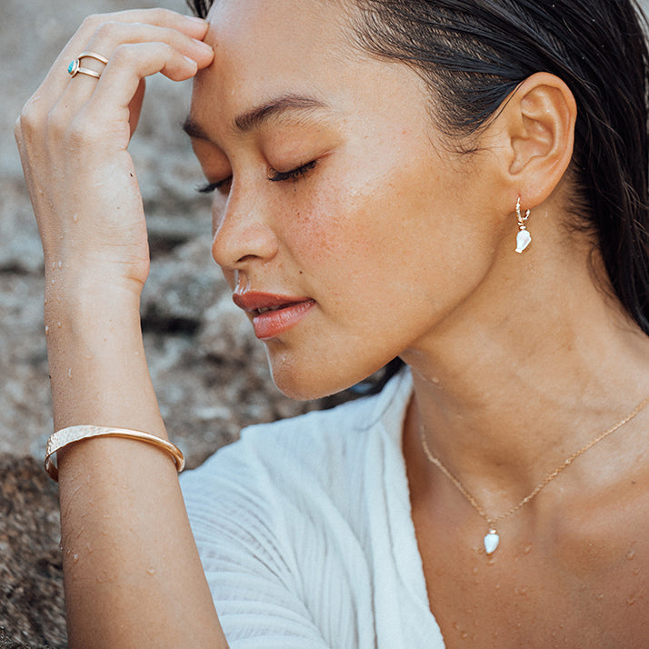 Islita Mini Cone Shell Earrings – ISLA.PH