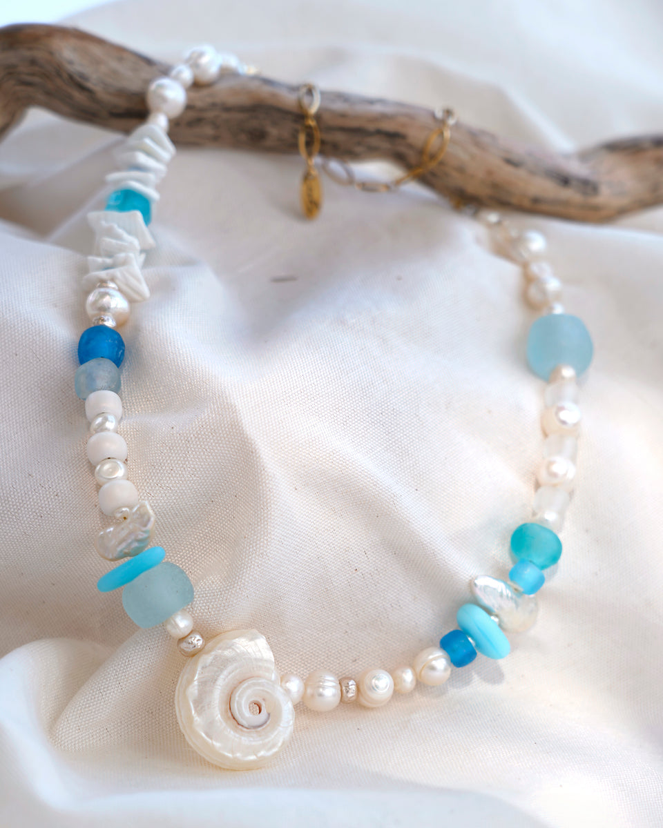 Momoke Moon Shell Magic Necklace – ISLA.PH